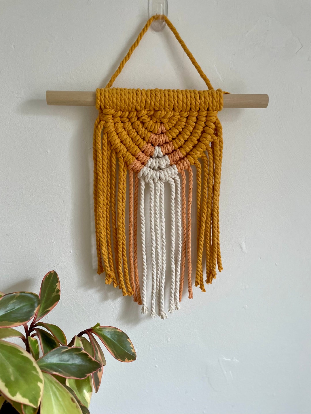 Sunshine, Tricolor Semi-circle Macrame Wall Hanging - Small - Etsy