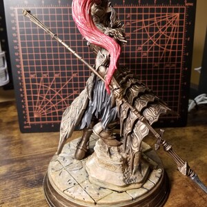 Dragon Slayer Ornstein Statue, Dark Souls Figurines, Dark Souls Boss ...