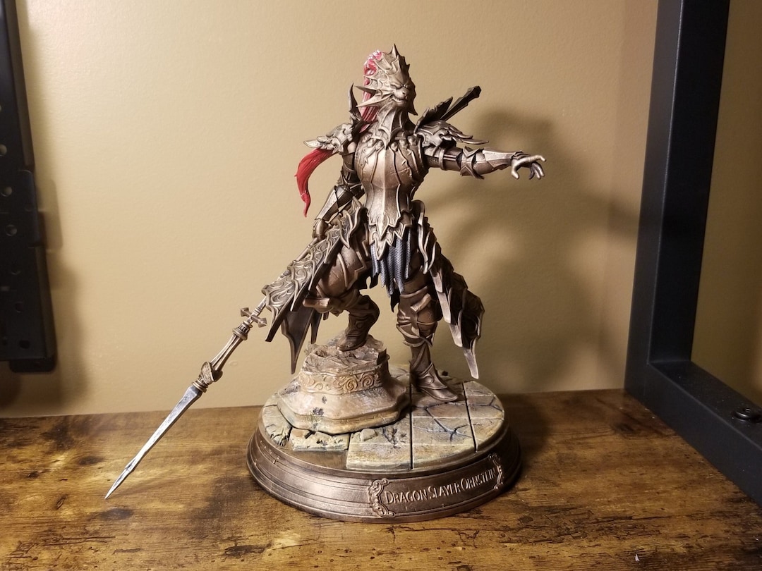 Dragon Slayer Ornstein Statue, Dark Souls Figurines, Dark Souls Boss ...