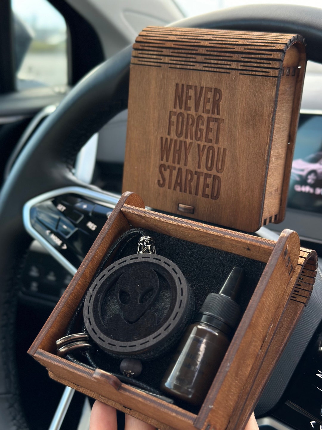 Personalized Car Diffuser, Alien Design Diffuser, Car Lover Gift ...