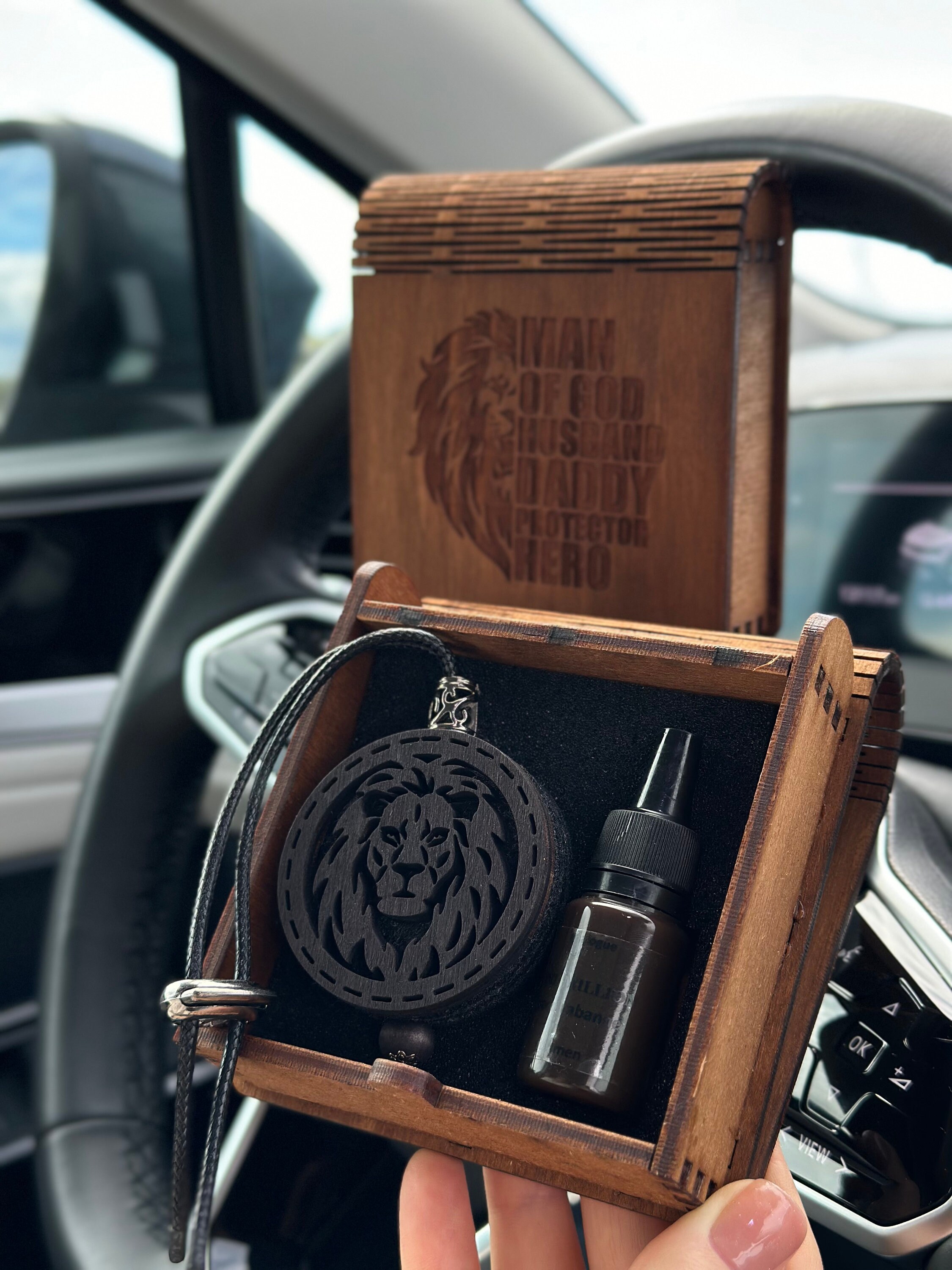 Engraved Lion Wooden Car Diffuser Gift Box, Personalized Car Fragrance ...
