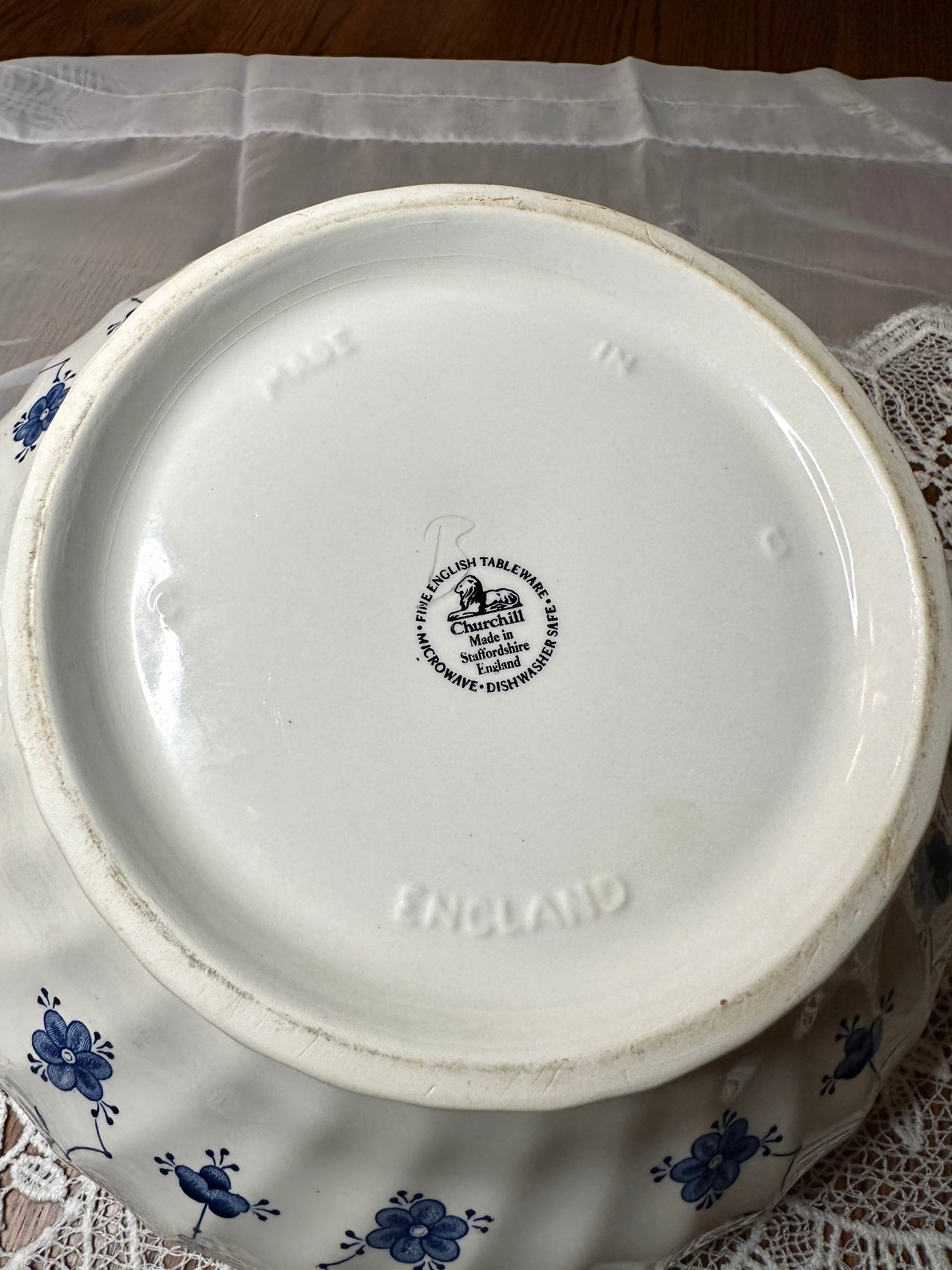 Vintage Churchill Blue Denmark China Soup Tureen With Swirl Rim and Lid ...