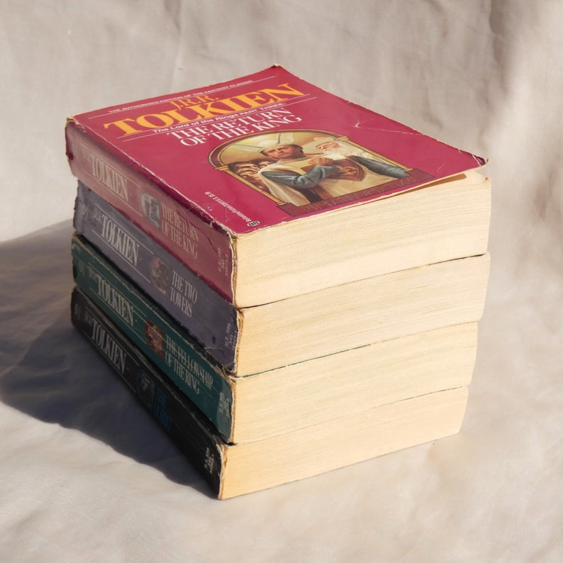 1980s Lord of the Rings Book Box Set, J. R. R. Tolkien, the Hobbit, the ...