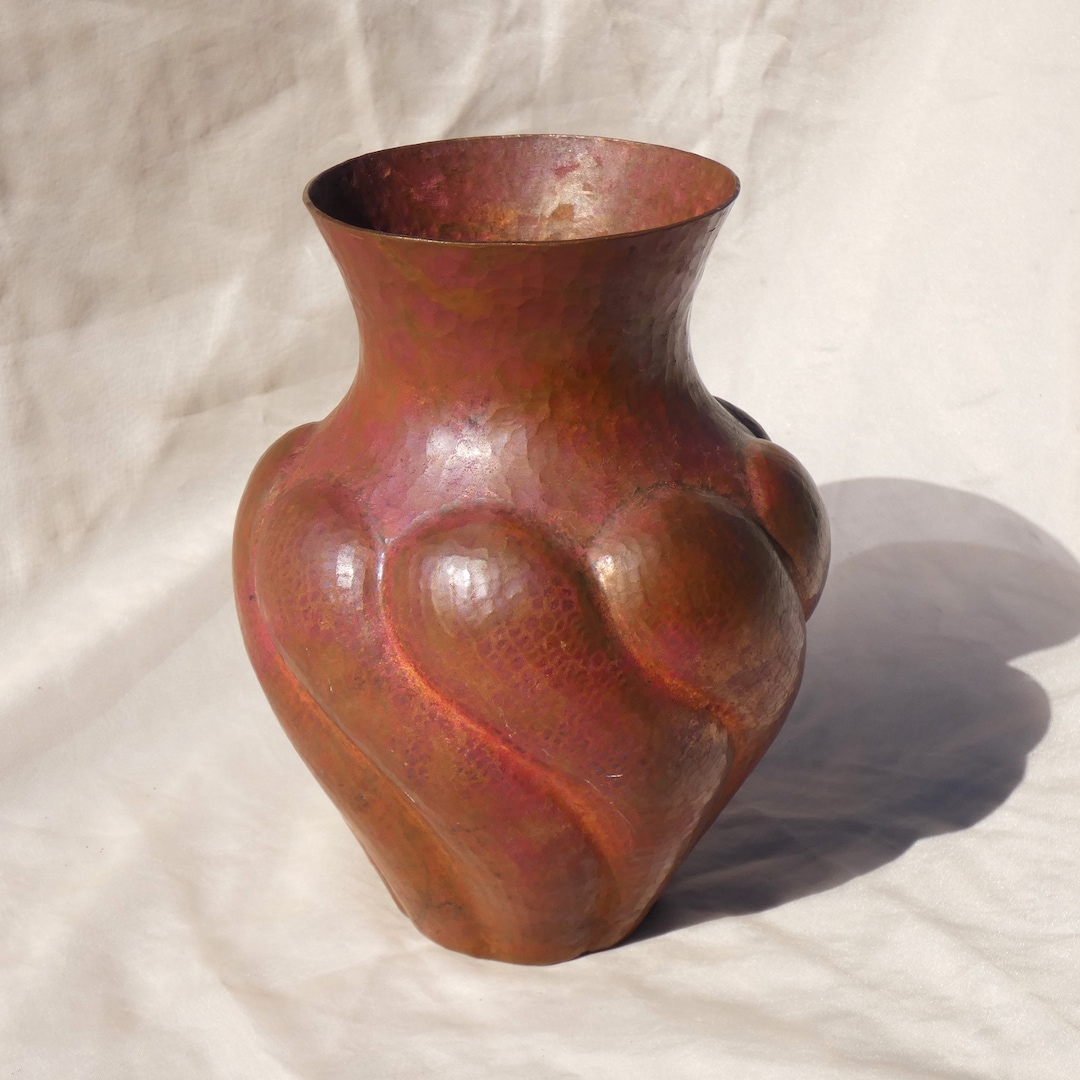 Mexican Hammered Copper Vase Santa Clara Del Cobre Michoacán Mexico ...