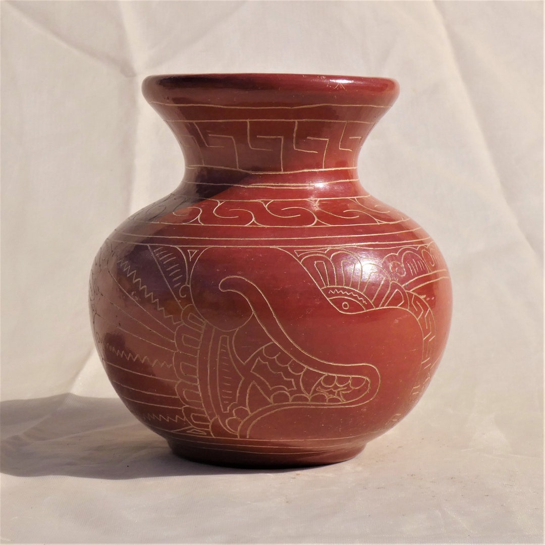 Small Red Ceramic Vessel/ Pot With Incised Quetzalcoatl - Etsy
