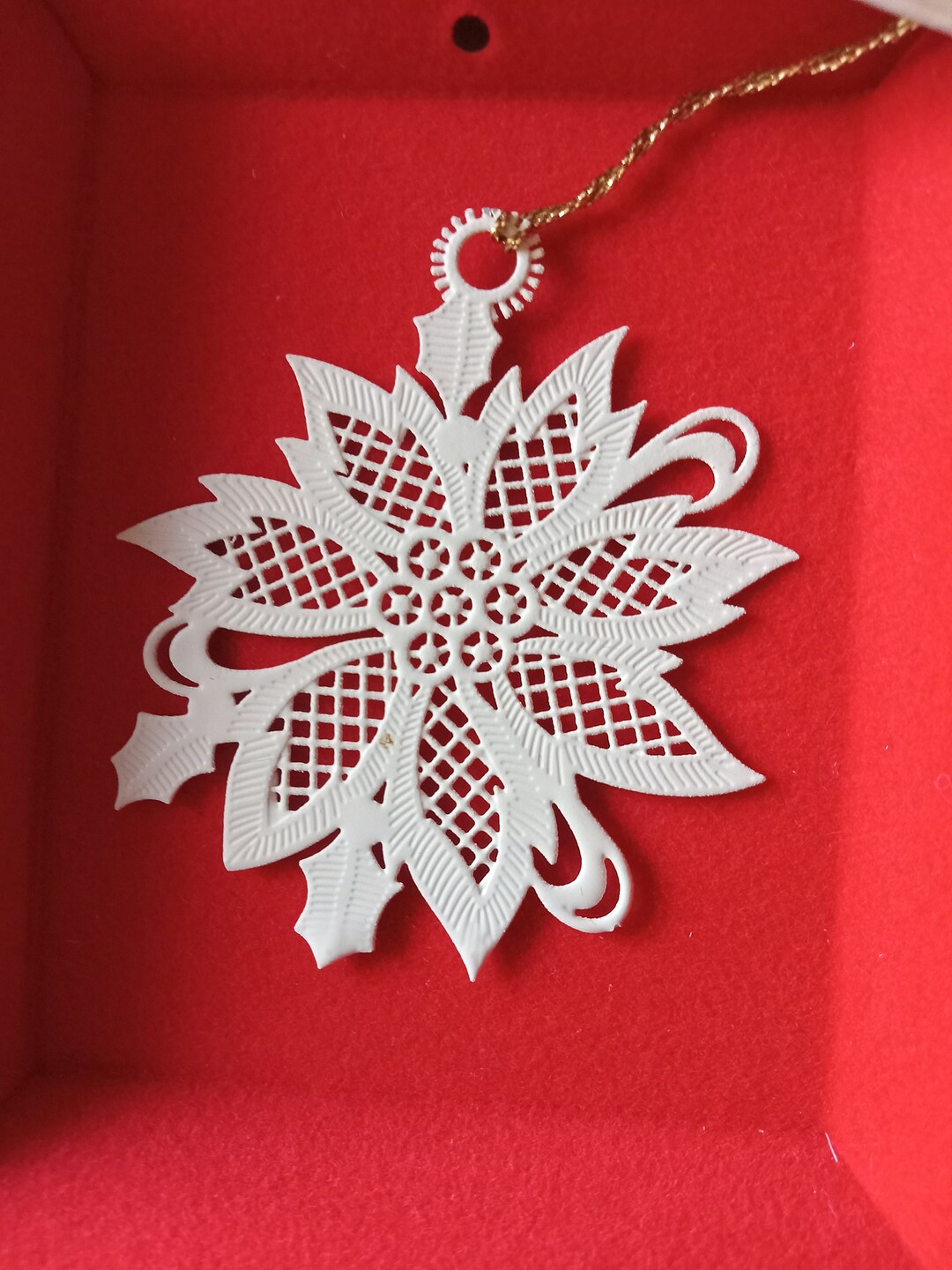 Winterlace by Tamerlane Poinsettia 1970's Christmas - Etsy