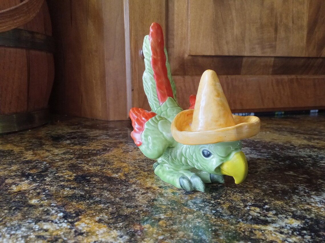 Vintage Goebel Parrot Macaw Fiesta Party Parrot With Sombrero - Etsy