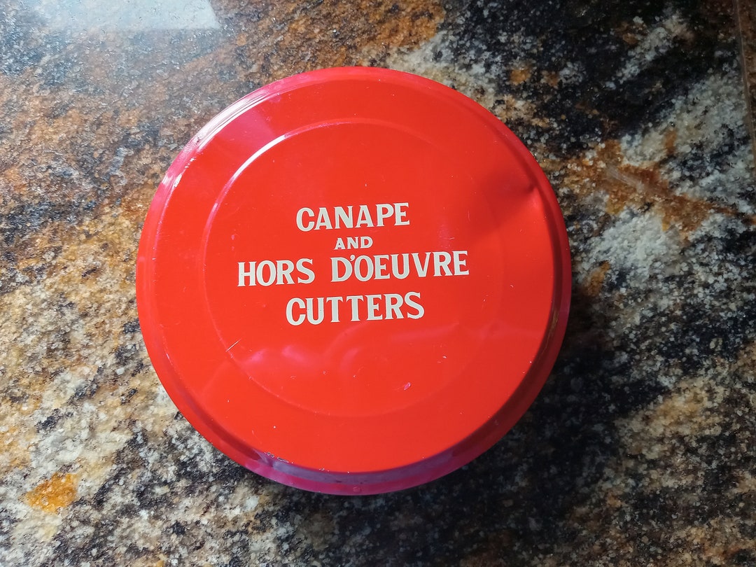Canape & Hors D'oeuvre Cutters in Original 4.5" Tin Vintage Set - Etsy