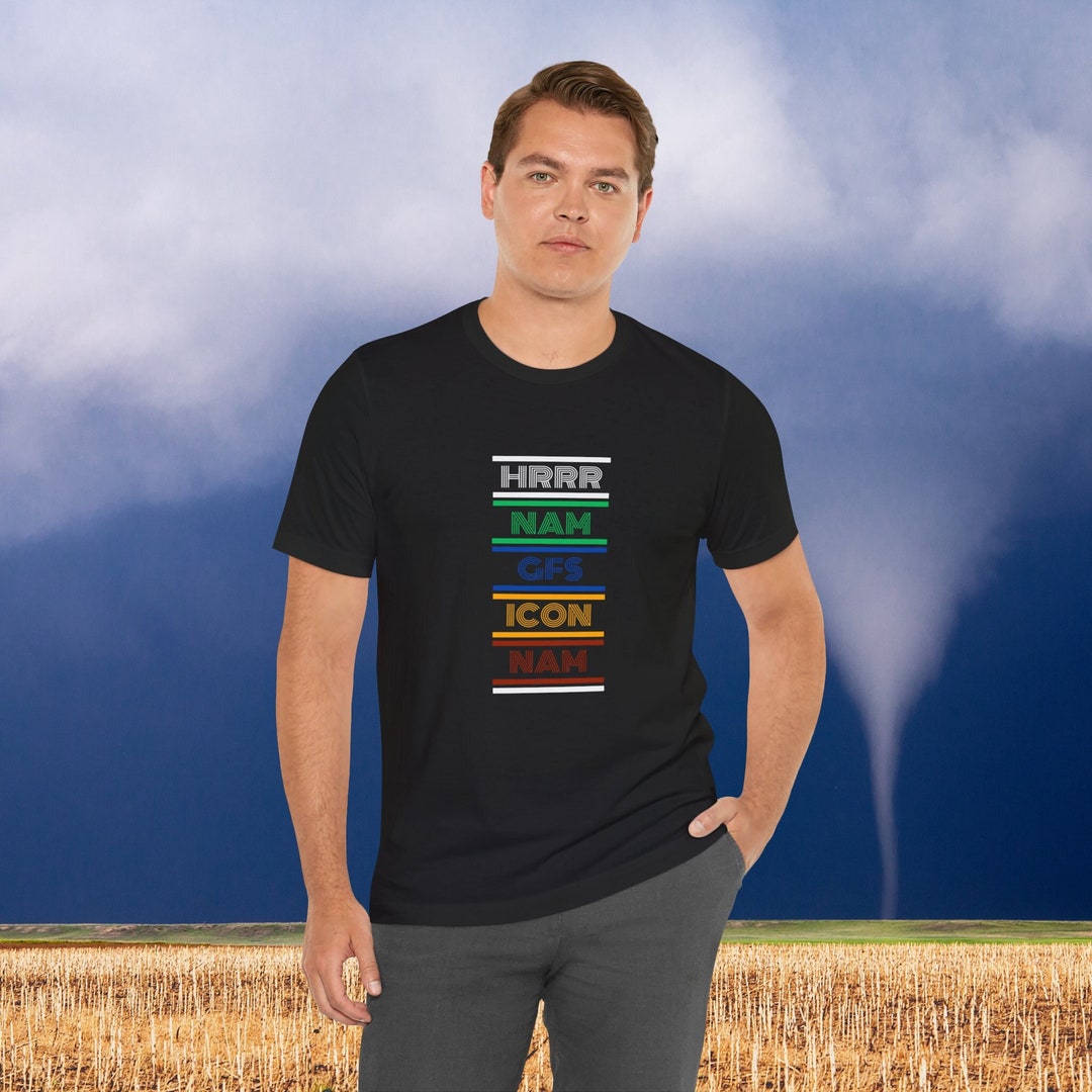 Storm Chaser T-shirt for Meteorologist, Skywarn Spotters, Weather Nerds ...