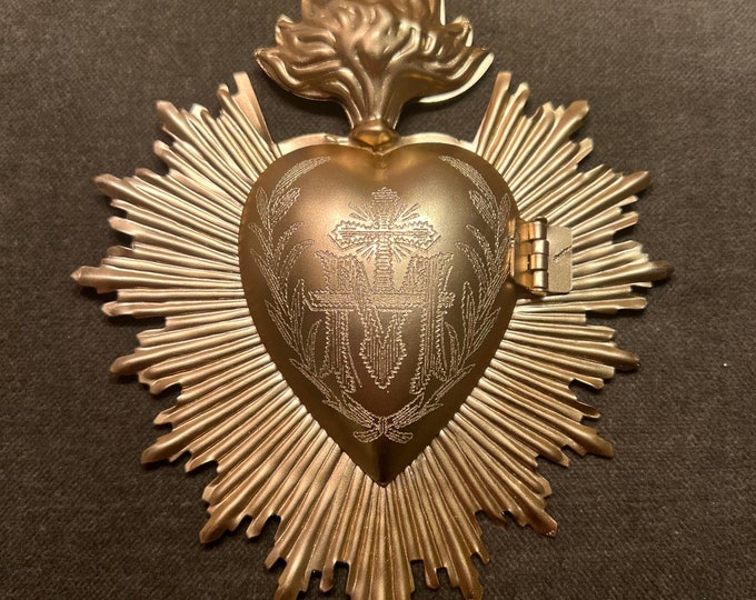 Gold Metal Sacred Heart - Etsy