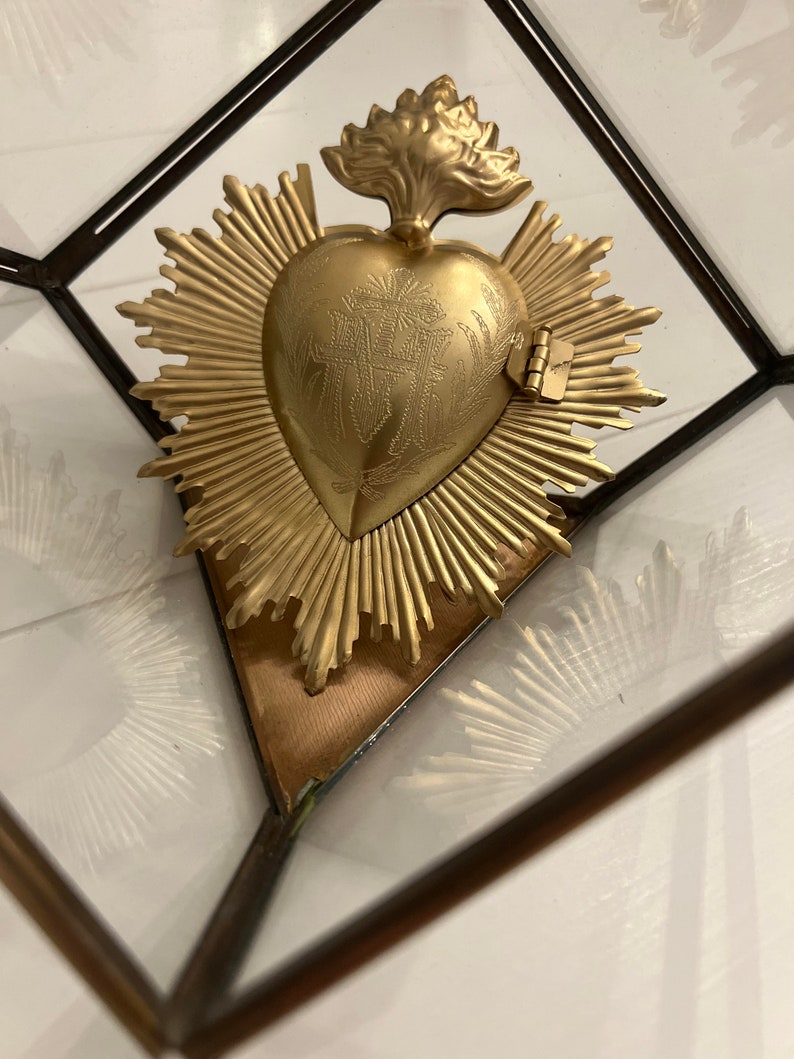 Gold Metal Sacred Heart - Etsy