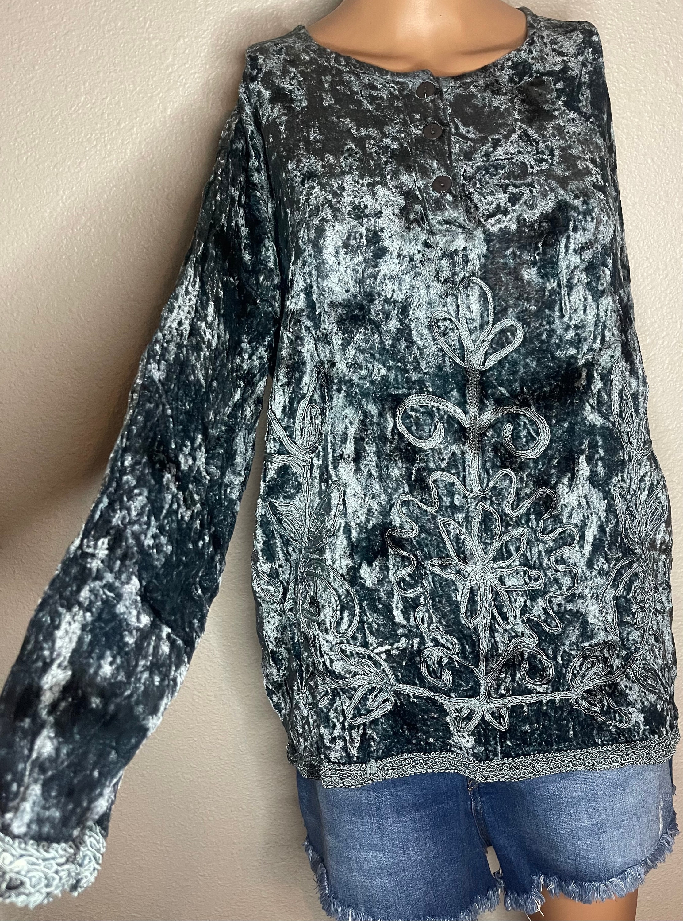 Green Crushed Velvet Top With Embroidered Design. Womens “free Size ...