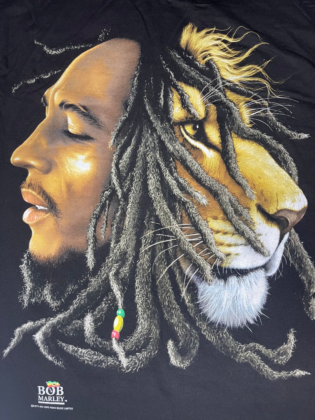 Zion Rootswear Bob Marley & Lion Graphic Long Sleeve T-shirt. Size ...