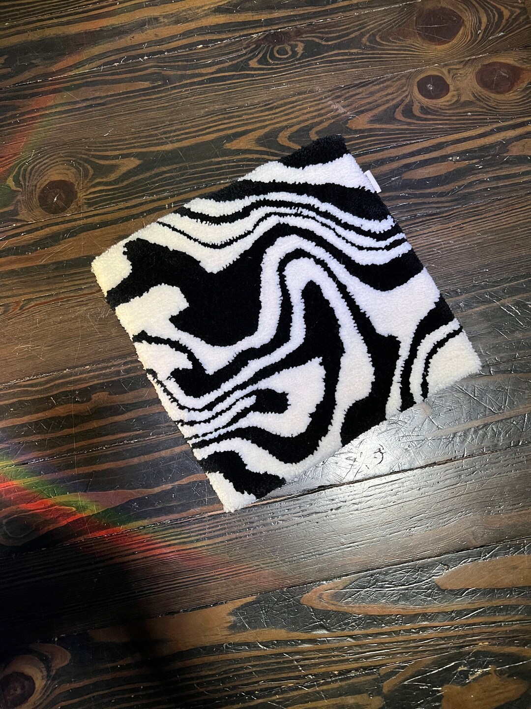 Line Distortion Design Tufted Rug. Handmade - Etsy