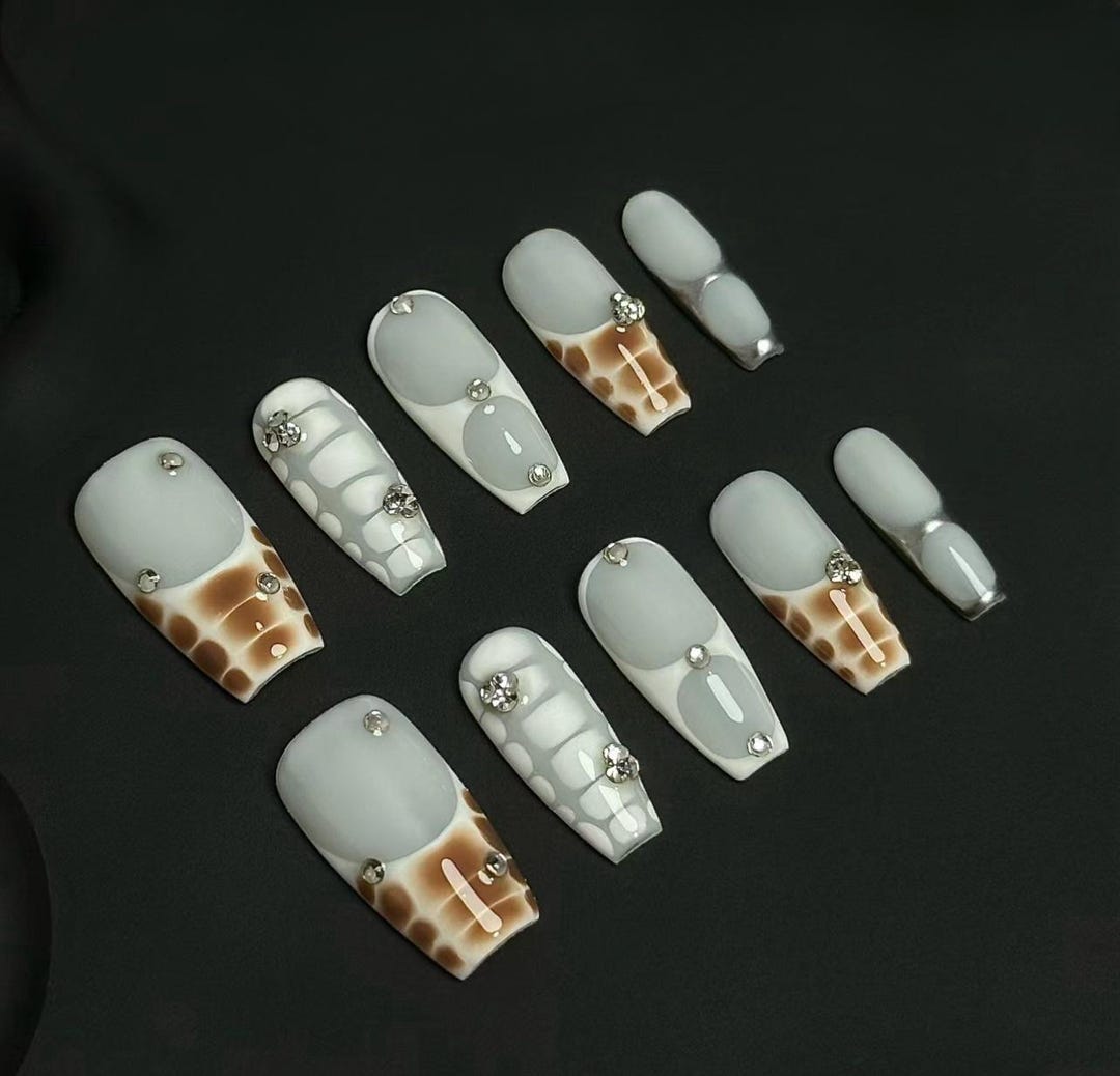 Silver Chrome Tortoise Shell Nails / Hand Painted Nail /custom Press on ...