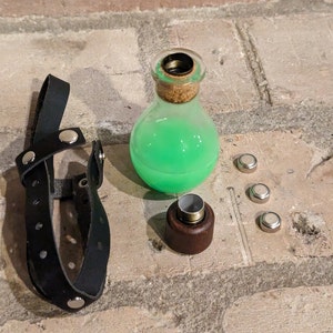 Glowing Light Elixir in Small Potion Bottle With Leather Holster, LR44 ...