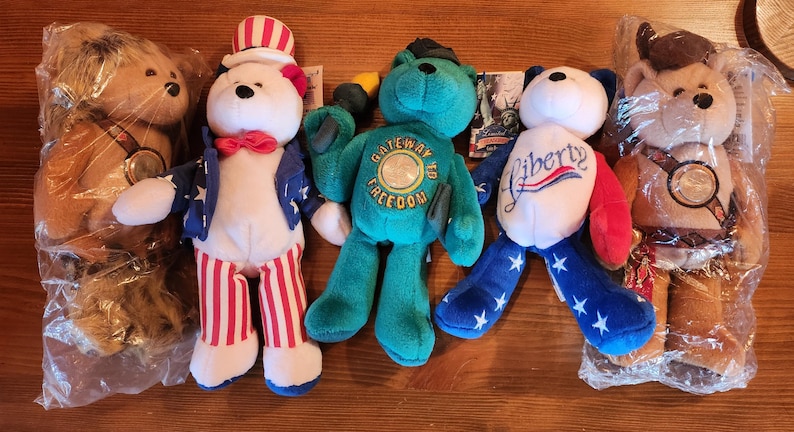 Collectible Bears With State Quarters Included- Great Gift!! - Etsy
