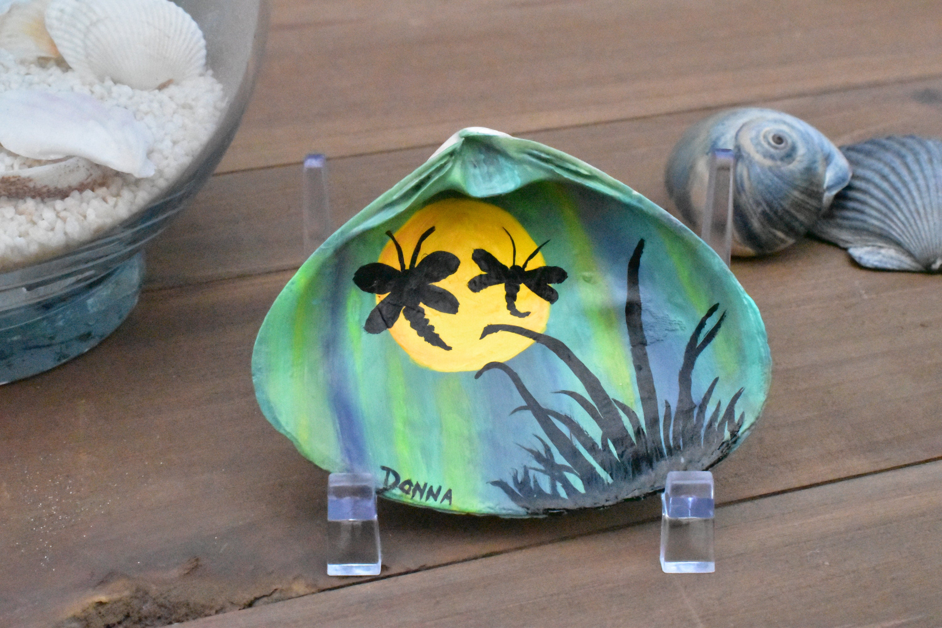 Hand Painted Dragonflies on a Clam Shell - Etsy
