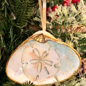 Decoupage Sand Dollar Clam Shell Ornament - Etsy