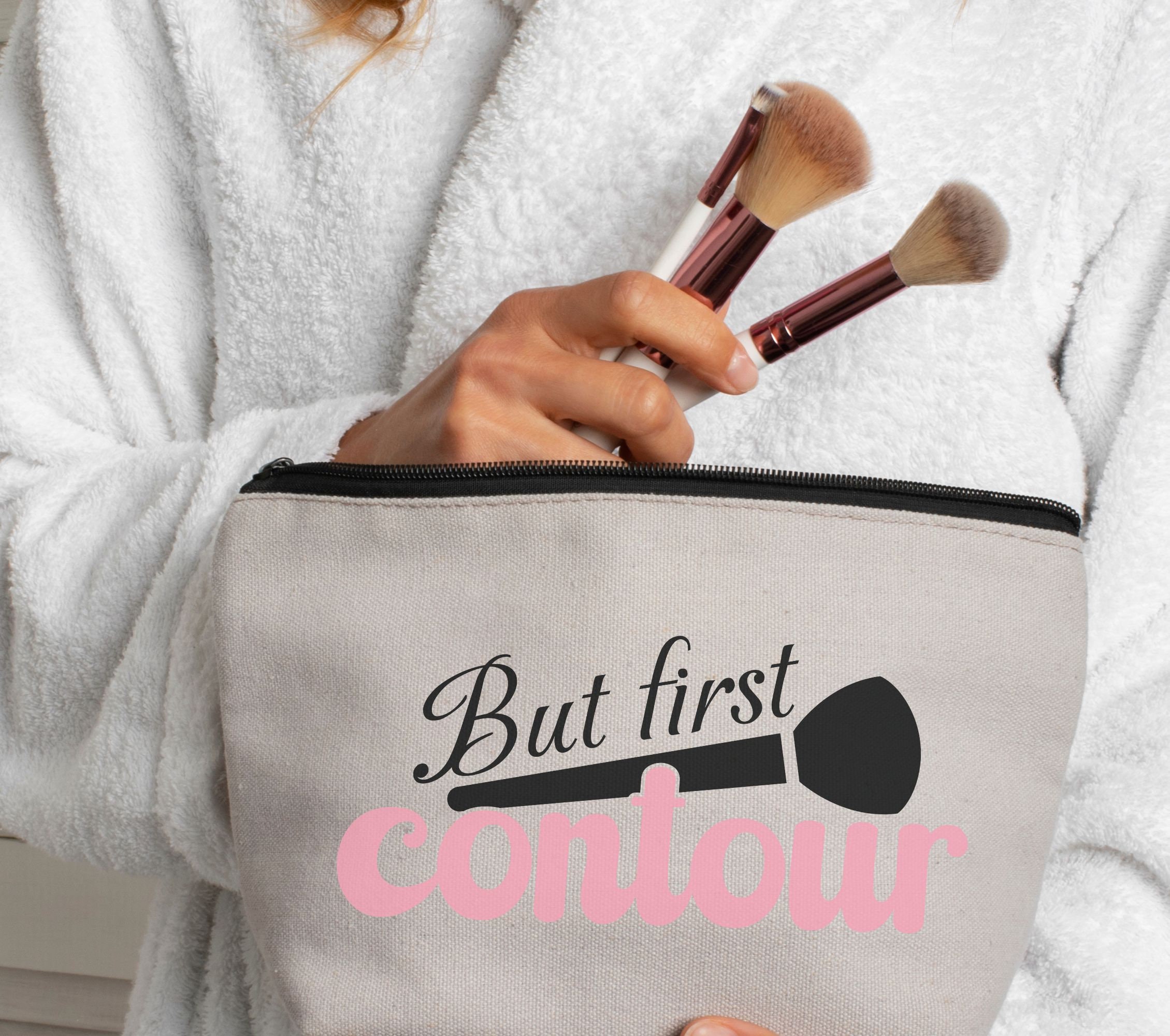 Makeup Bag SVG Bundle| Makeup Bag Svg| Makeup Svg| Makeup Bag Design ...