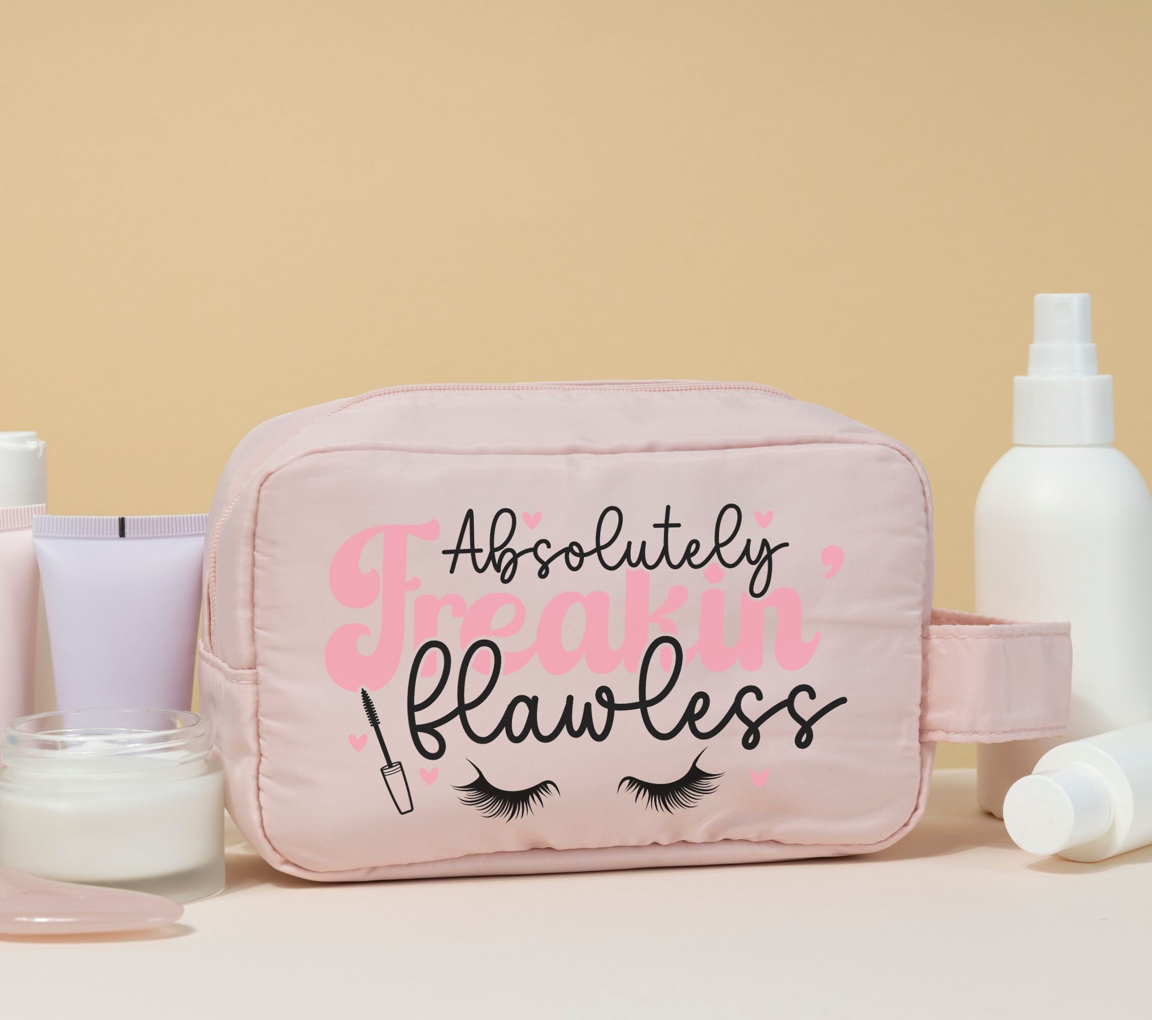 Makeup Bag SVG Bundle| Makeup Bag Svg| Makeup Svg| Makeup Bag Design ...
