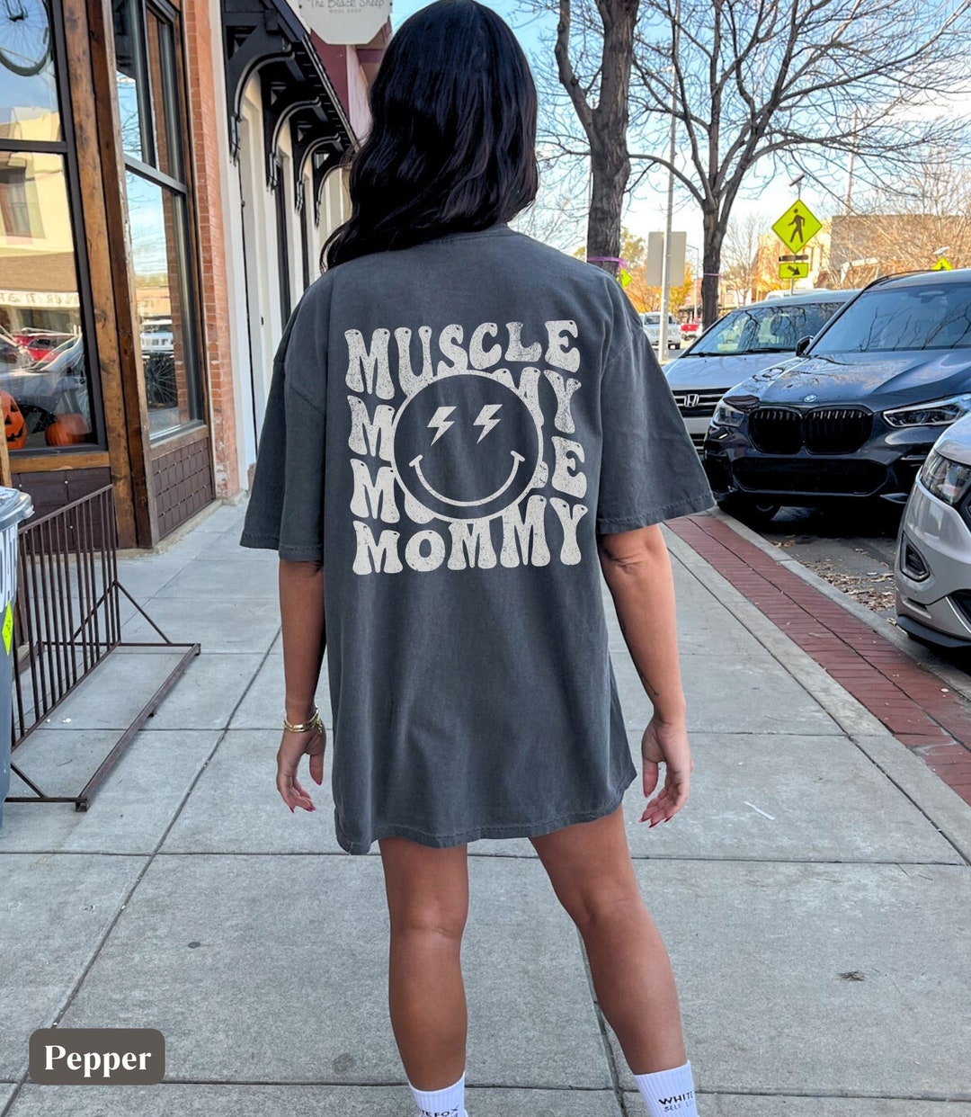Retro Muscle Mommy Pump Cover Gym Shirt for Women, Comfort Colors Pump ...
