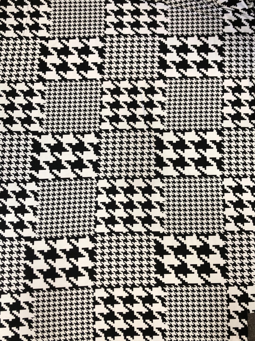 60" Wide Big and Small Houndstooth Design on Polyester Spandex Fabric ...