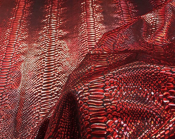 58/60 Wide Spiderweb Pattern Shiny Silver Iridescent Foil on Stretch ...