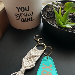 OBX Vintage Hotel Motel Macrame Keychain Outer Banks - Etsy