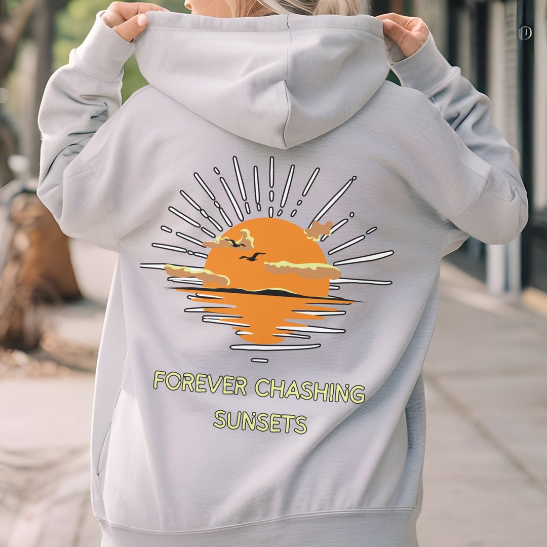 Retro Sunsets Graphic Hoodie, Vintage Inspired Sun Hoodie, Boho Chic ...