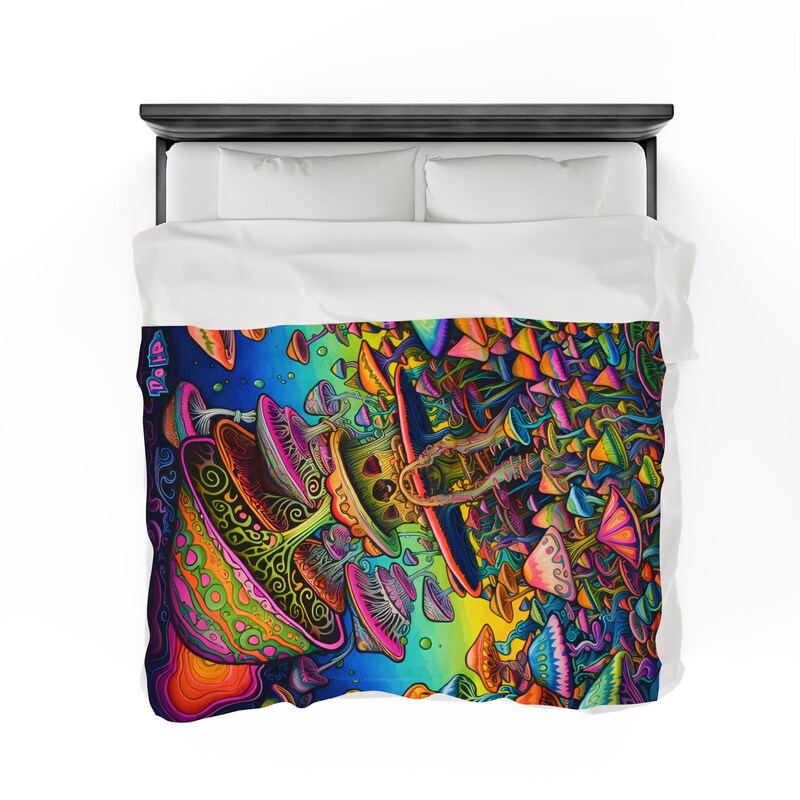 Trippy Decor - Etsy