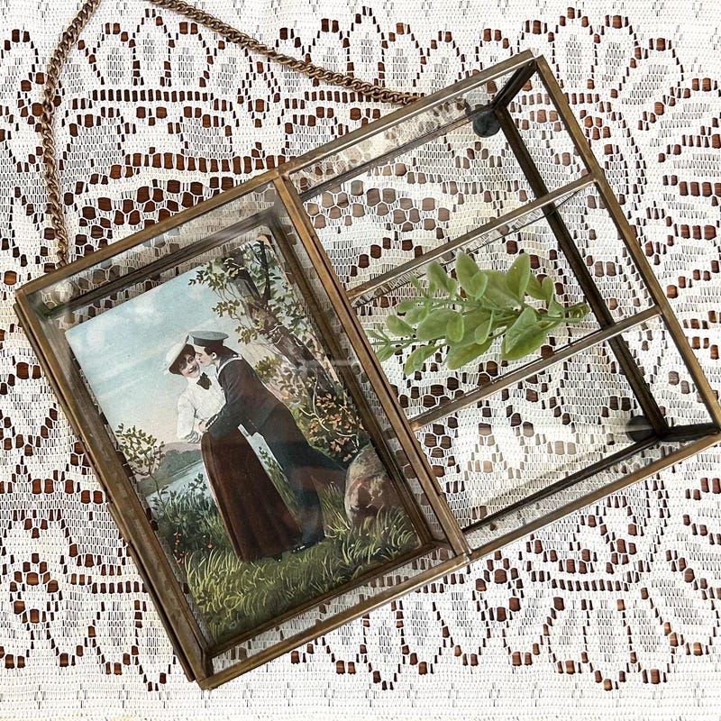 Locket Display - Etsy