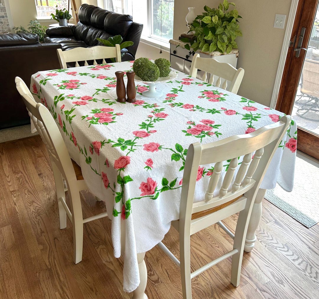 Vintage 1970’s Pink Roses Terry Cloth Table Linen - 83” X 56” Floral ...