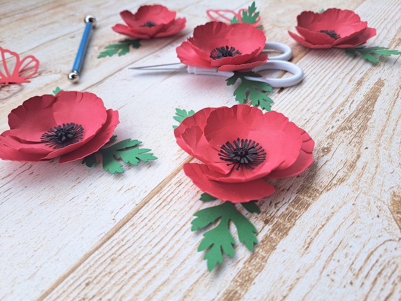 Handmade Paper Poppy Set: Nursery Wall Decor, Table Decoration - Etsy