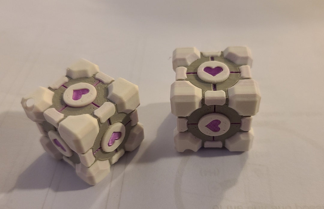 Companion Cube Color Accurate 3d Printed Keychain - Etsy