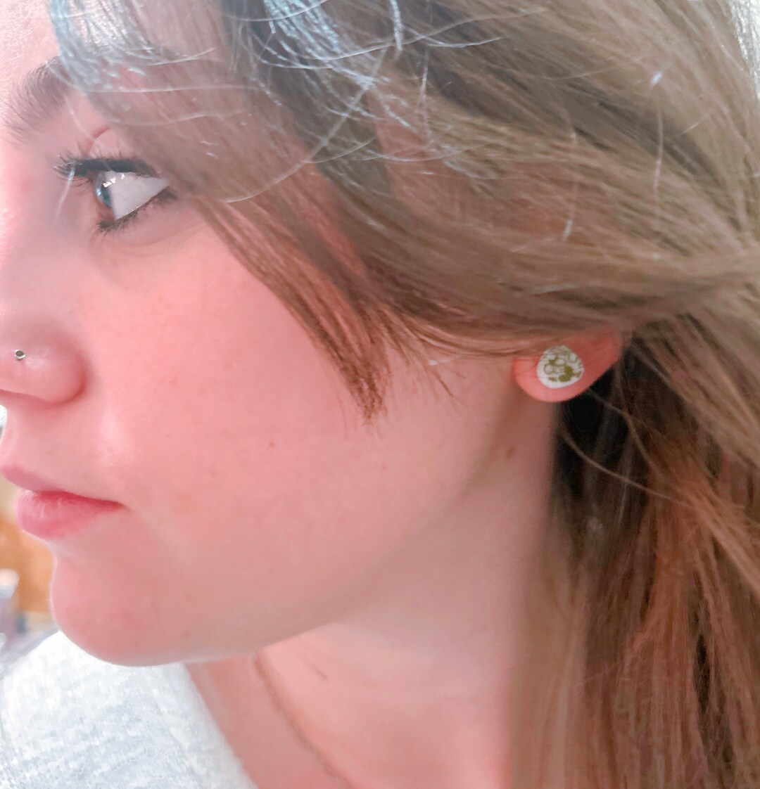 Corelle Crazy Daisy Broken Plate Earrings - Etsy