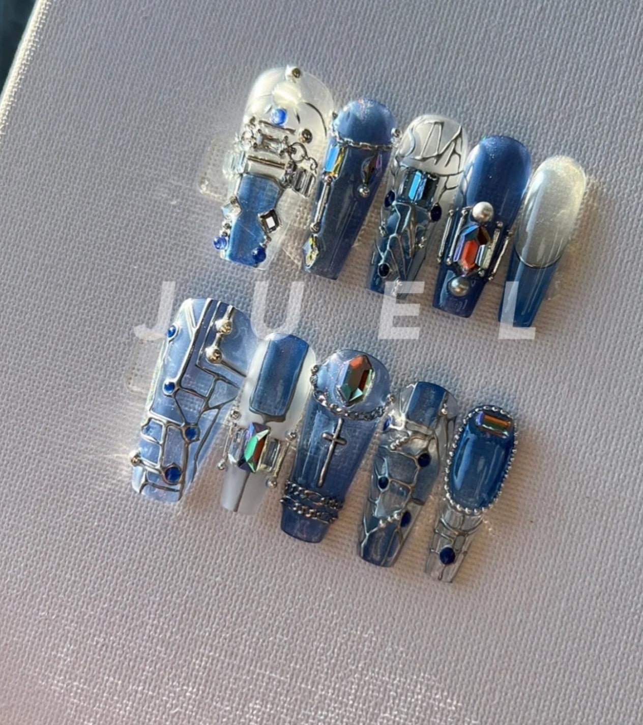 Cyberpunk Themed Press on Luxury Nail, crystal Heart of Knight ...