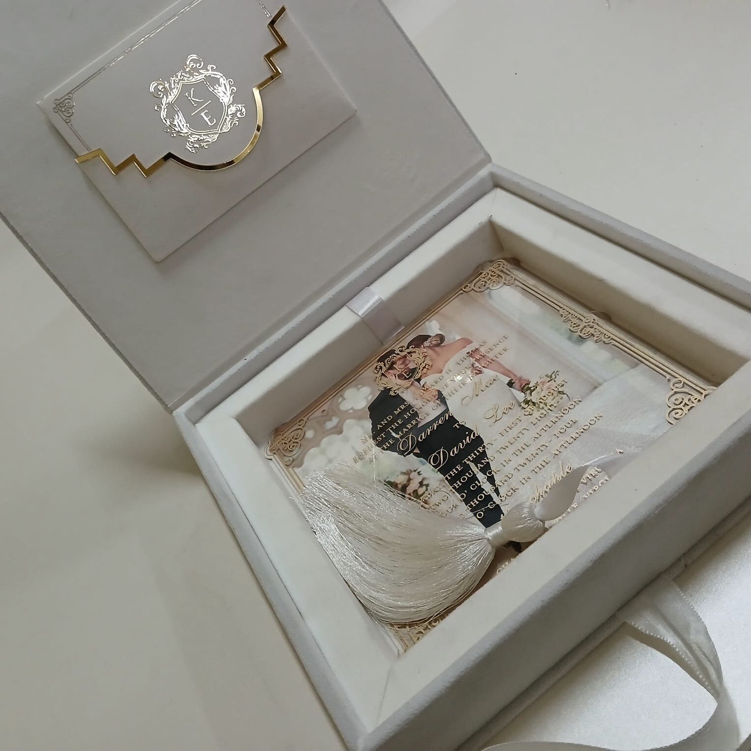 White Velvet Acrylic Invitation Box - Etsy