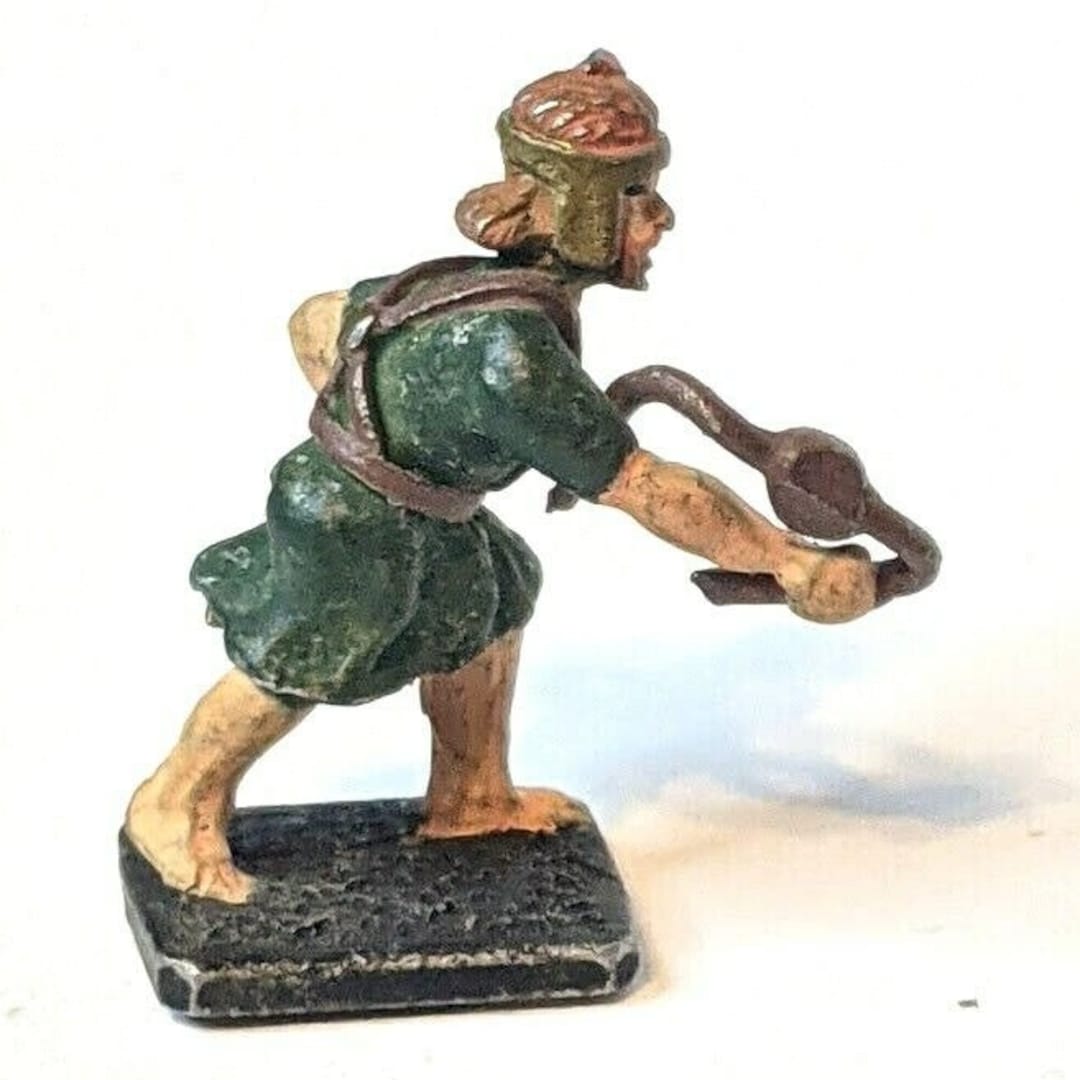 Hinchliffe Ancient Assyrian Light Slinger AA3 25mm Miniature - Etsy