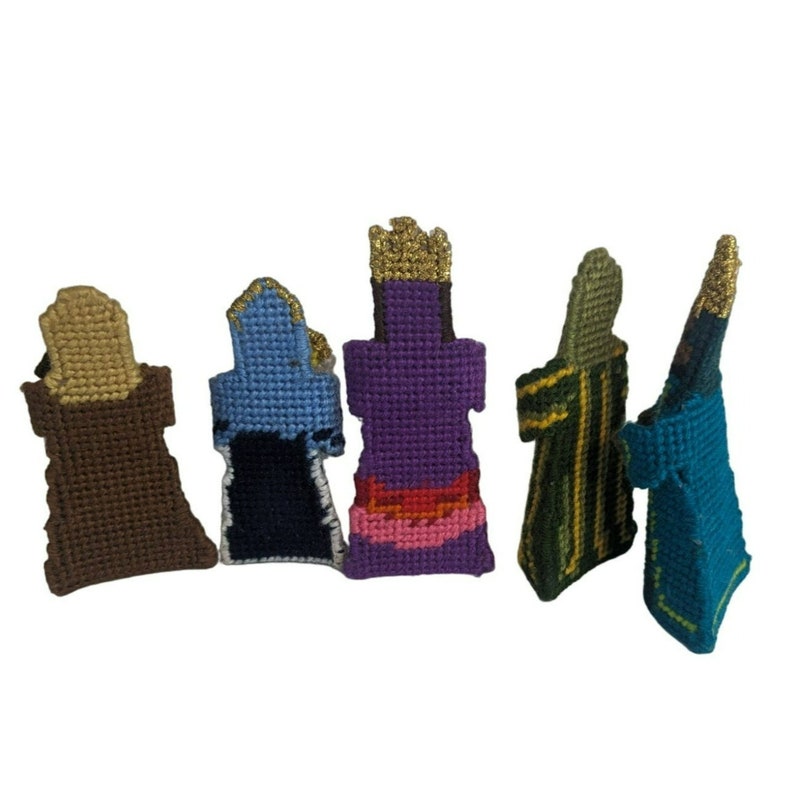 Vintage Plastic Canvas Needlepoint Nativity 8-piece Set Handmade ...