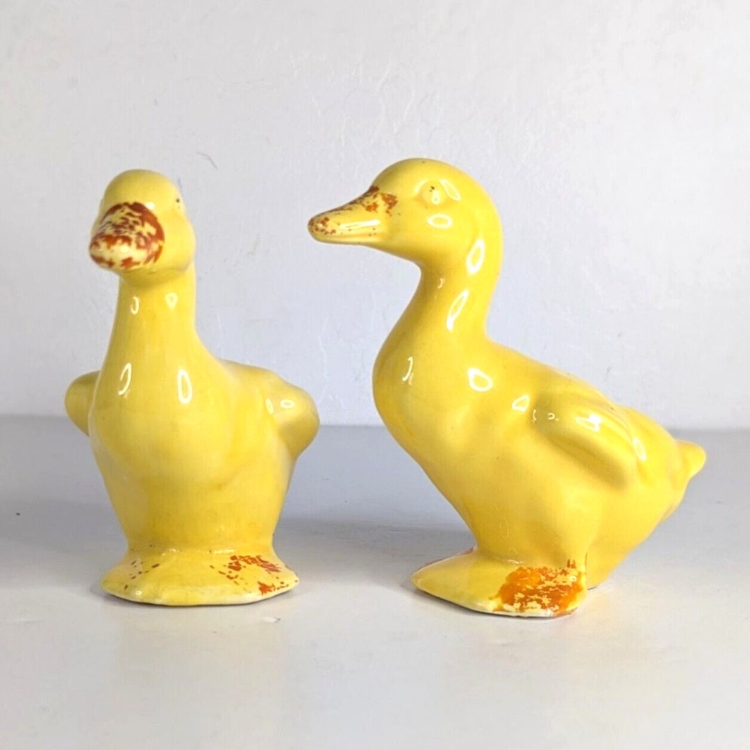 Vintage Pair of Yellow Ducks Pottery Small Succulent Planters 5.25 ...