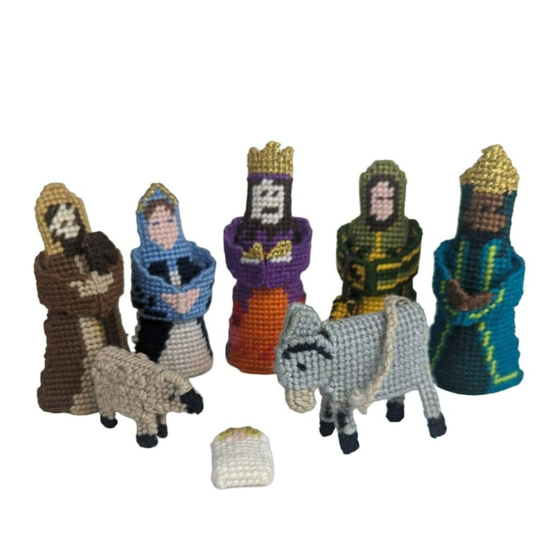 Vintage Plastic Canvas Needlepoint Nativity 8-piece Set Handmade ...