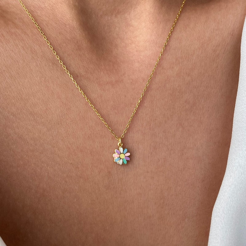Lesbian Daisy Chain - Etsy
