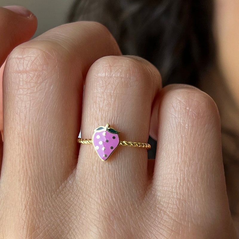 Strawberry Ring - Etsy