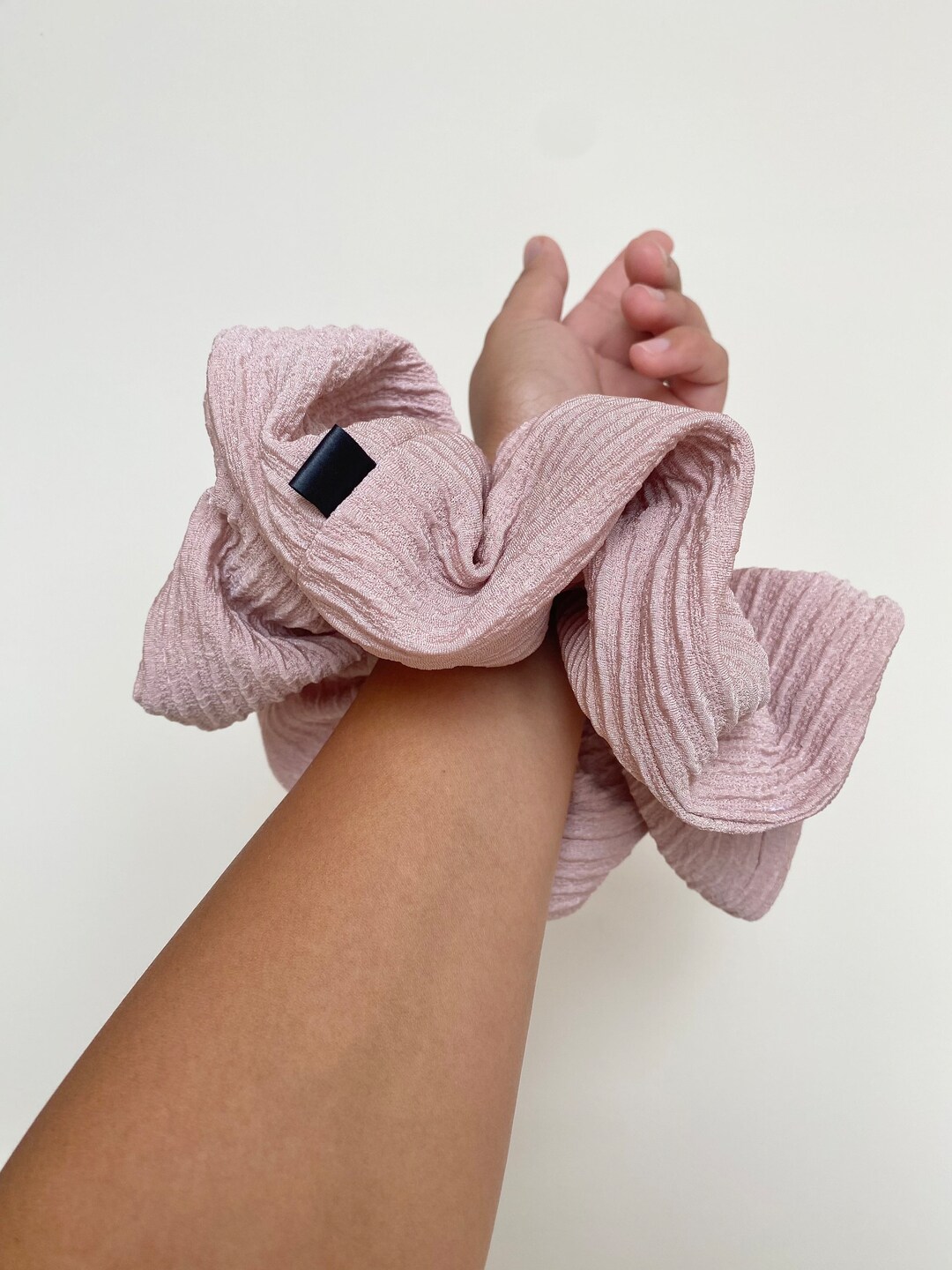 Dusky Pink Big Scrunchy Jumbo Oversize Large Scrunchies Large Trending ...
