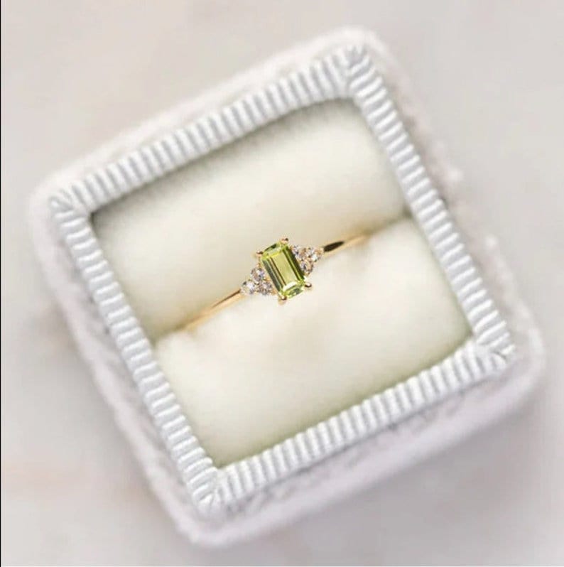 14k Gold Peridot Ring, Solitaire Peridot Ring, Baguette Peridot Ring ...