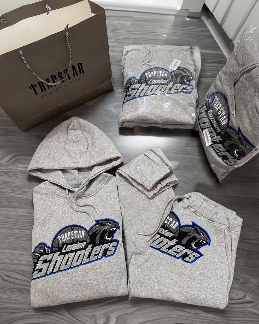 Trapstar Shooters Hoodie Tracksuit Grey Ice Fast Shipping - Etsy Israel