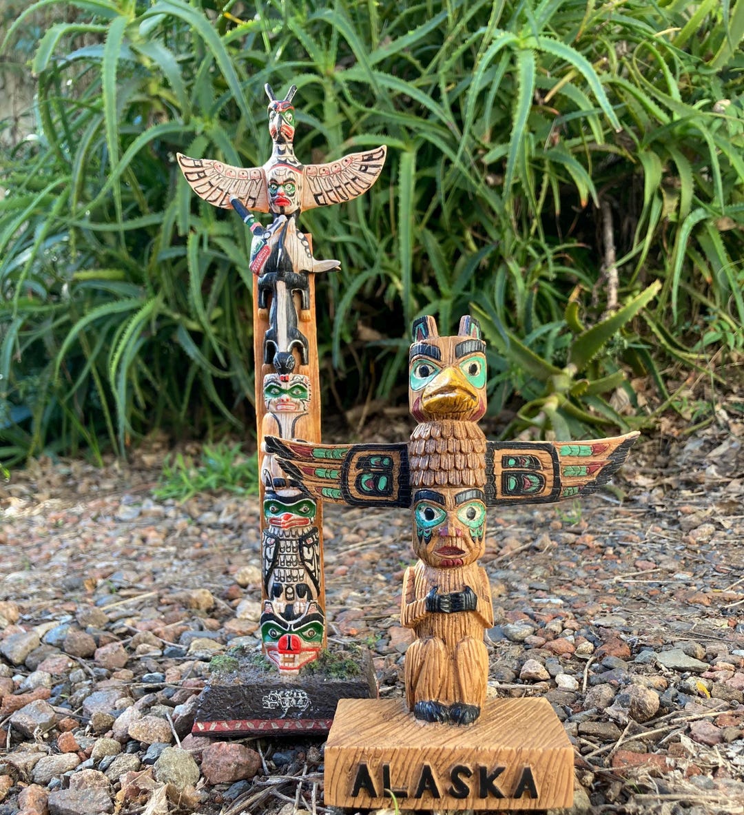 Totem Poles X2 Resin Eagle & Bear Alaska Souvenir Totem and Thunderbird ...