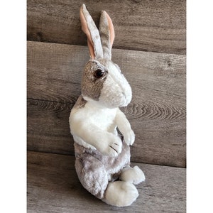 Carl the Rabbit Blockbuster 2002 Beverly Hills Teddy Bear Company ...