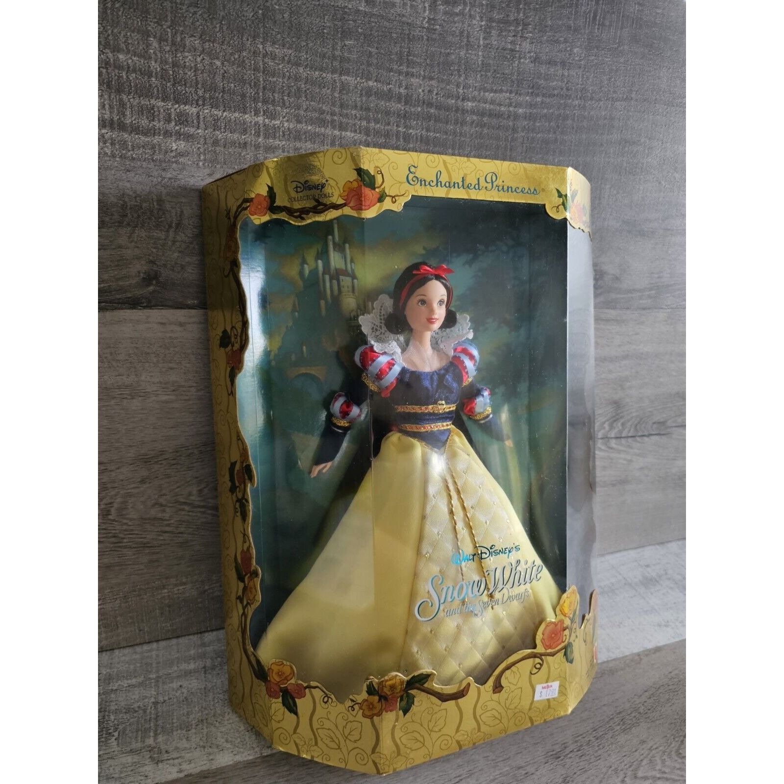 2000 Disney Snow White and the Seven Dwarfs Enchanted Princess Doll ...